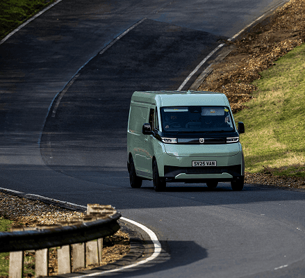 SV for Small Business - Class-Leading Electric Super Van