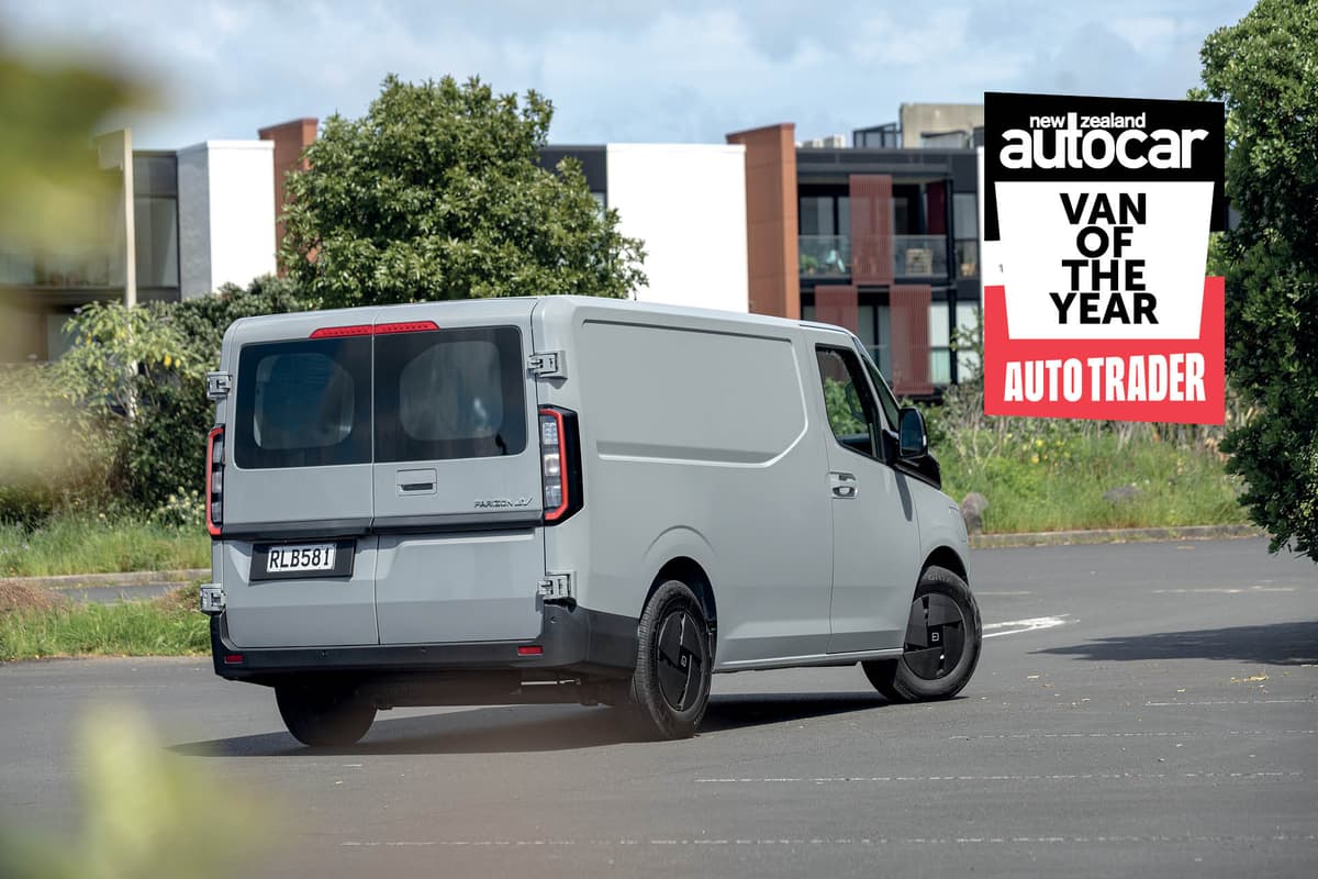 SV for Small Business - Class-Leading Electric Super Van